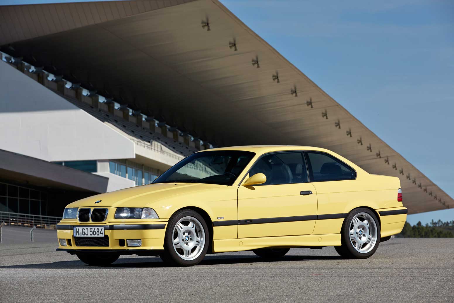 E36_M3_2 - BimmerFile