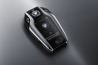 BMW's New Display Key Demoed - BimmerFile