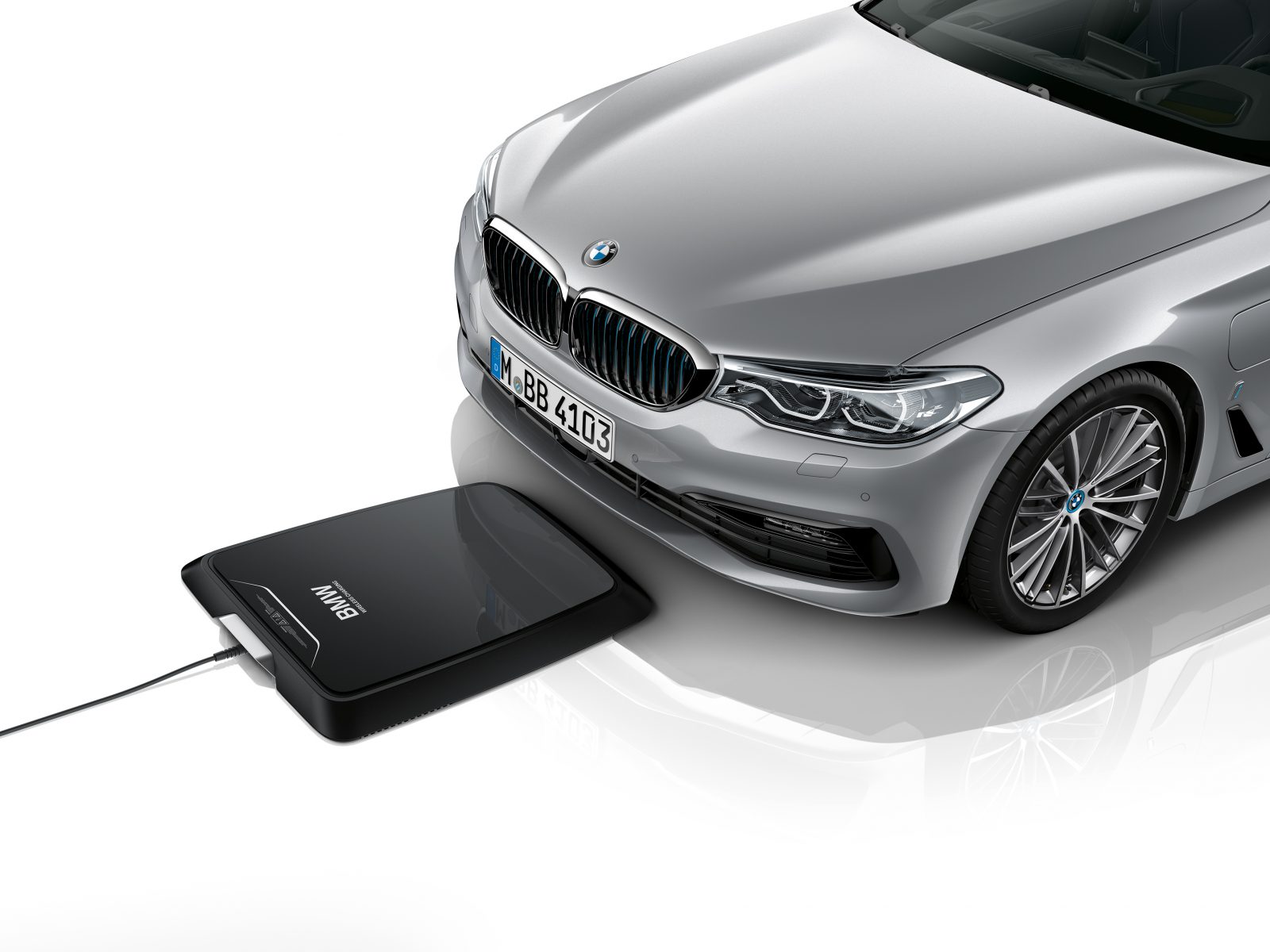 BMW Model Updates for Summer 2018: Wireless Charging, i8 Aerokit and ...