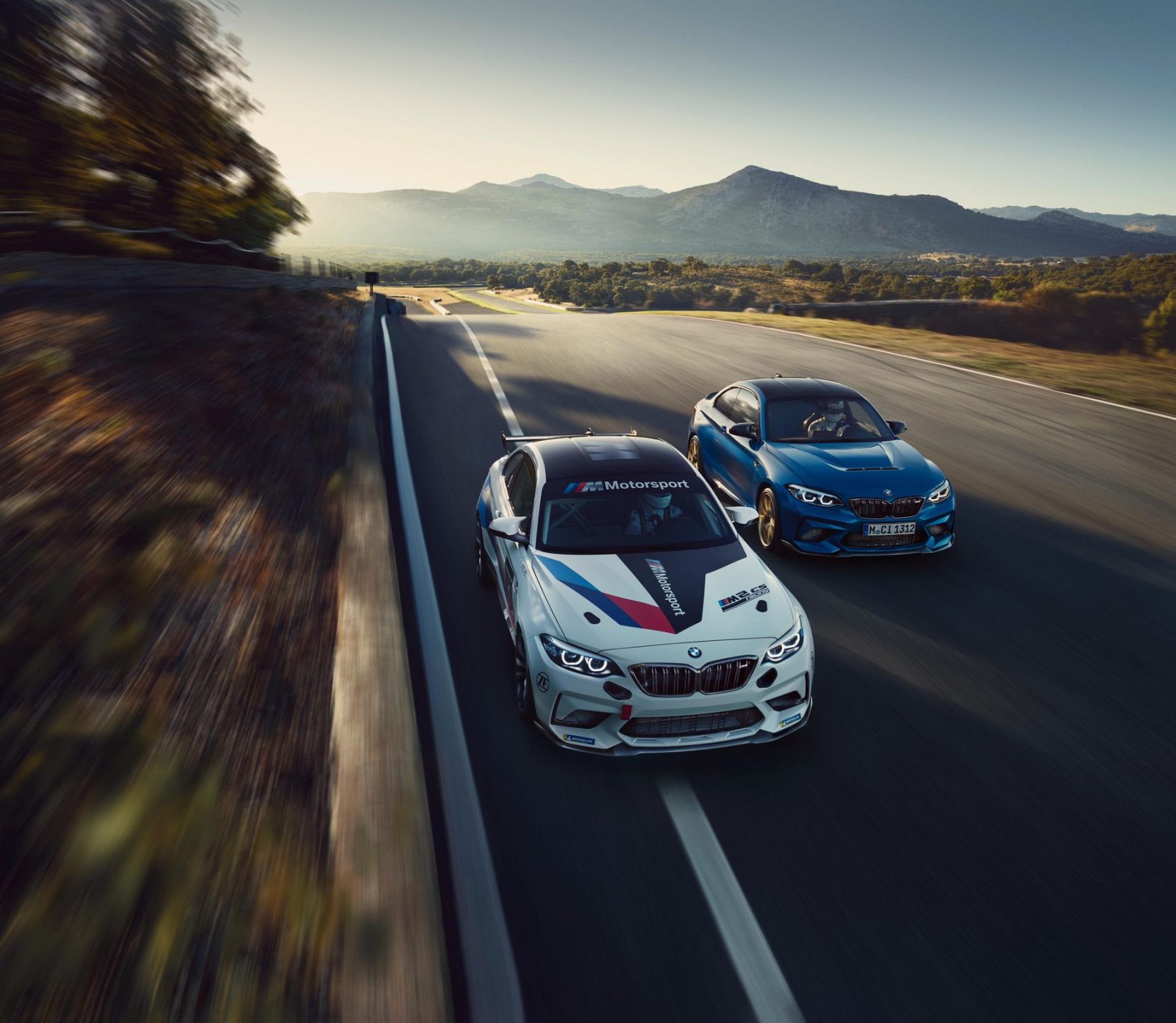 The BMW M2 CS Race Car Makes First US Appearance - BimmerFile