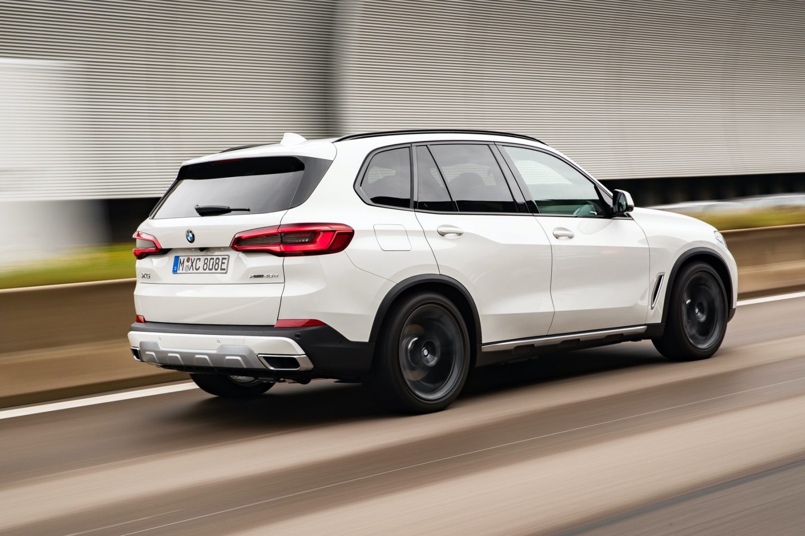 US Debut: 2021 BMW X5 45e xDrive Hybrid - BimmerFile