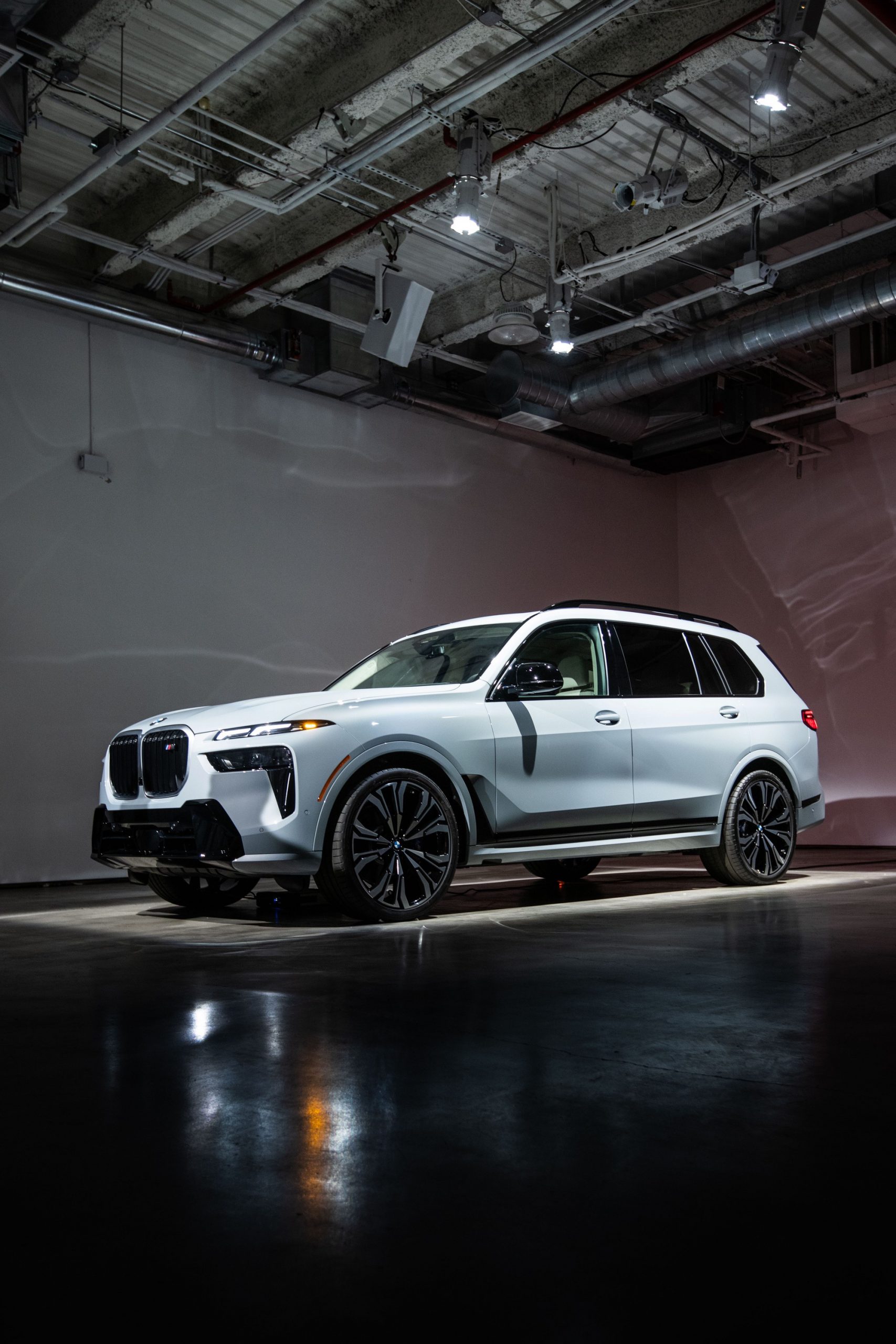 X7_LCI_422-00896 - BimmerFile