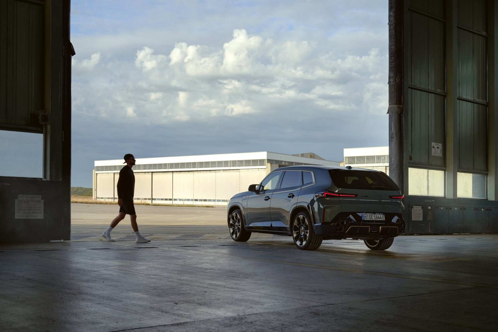 World Premier: The First Ever BMW XM - BimmerFile