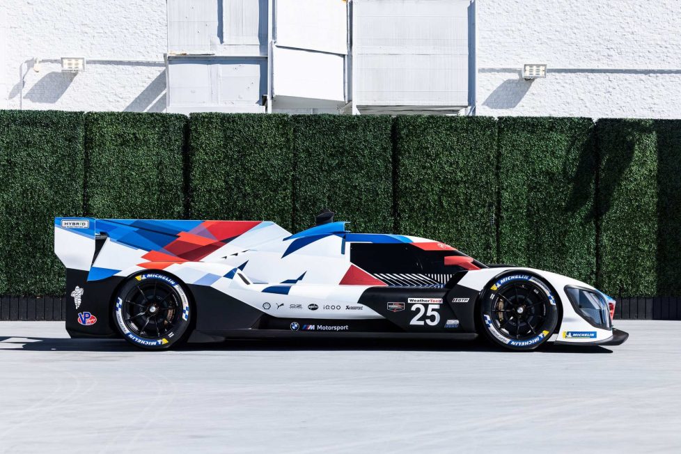 BMW M Hybrid V8 IMSA Race Livery Debuts - BimmerFile