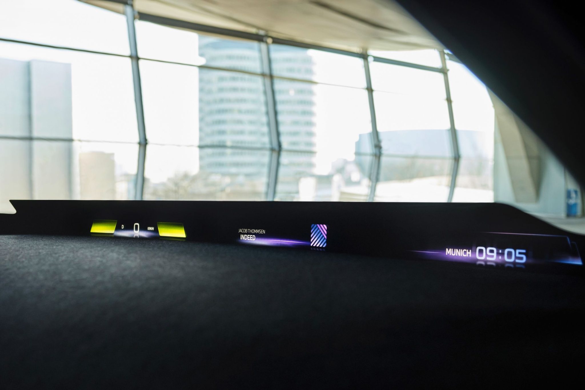 First Look: The BMW Panoramic Vision Heads-Up Display - BimmerFile