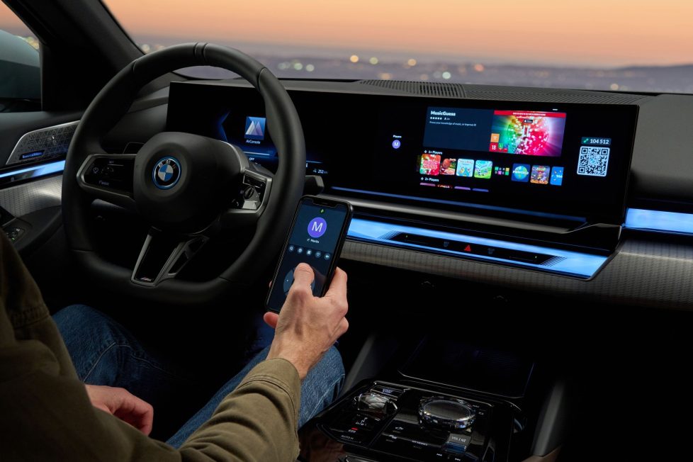 BMW Group Partners with AirConsole to Introduce In-Car Gaming ...